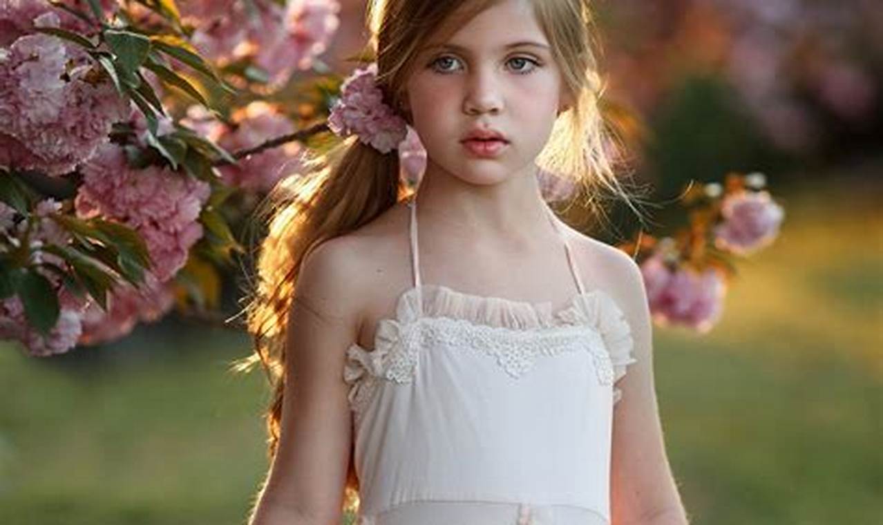 Find Art Modeling Studios Near Me - Poses & Figures